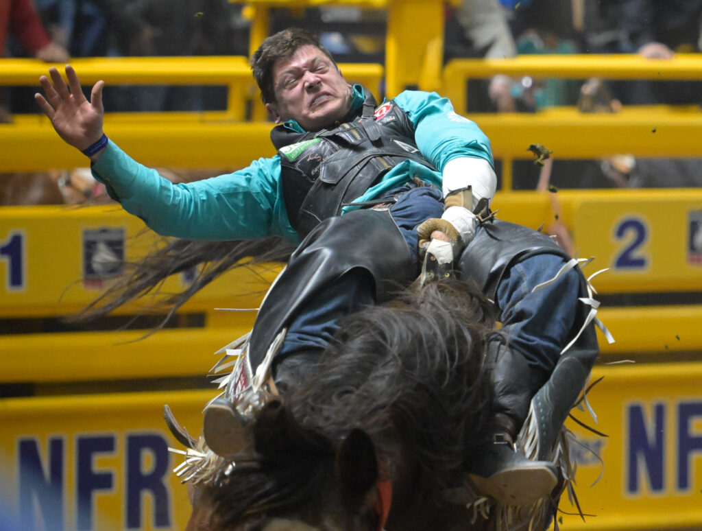Las Vegas Returns To Horse Town Roots With National Finals Rodeo ...