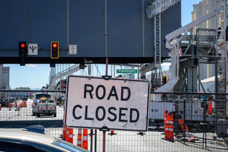F1 Car Race Returns To Strip With Earlier Daily Road Closures During ...