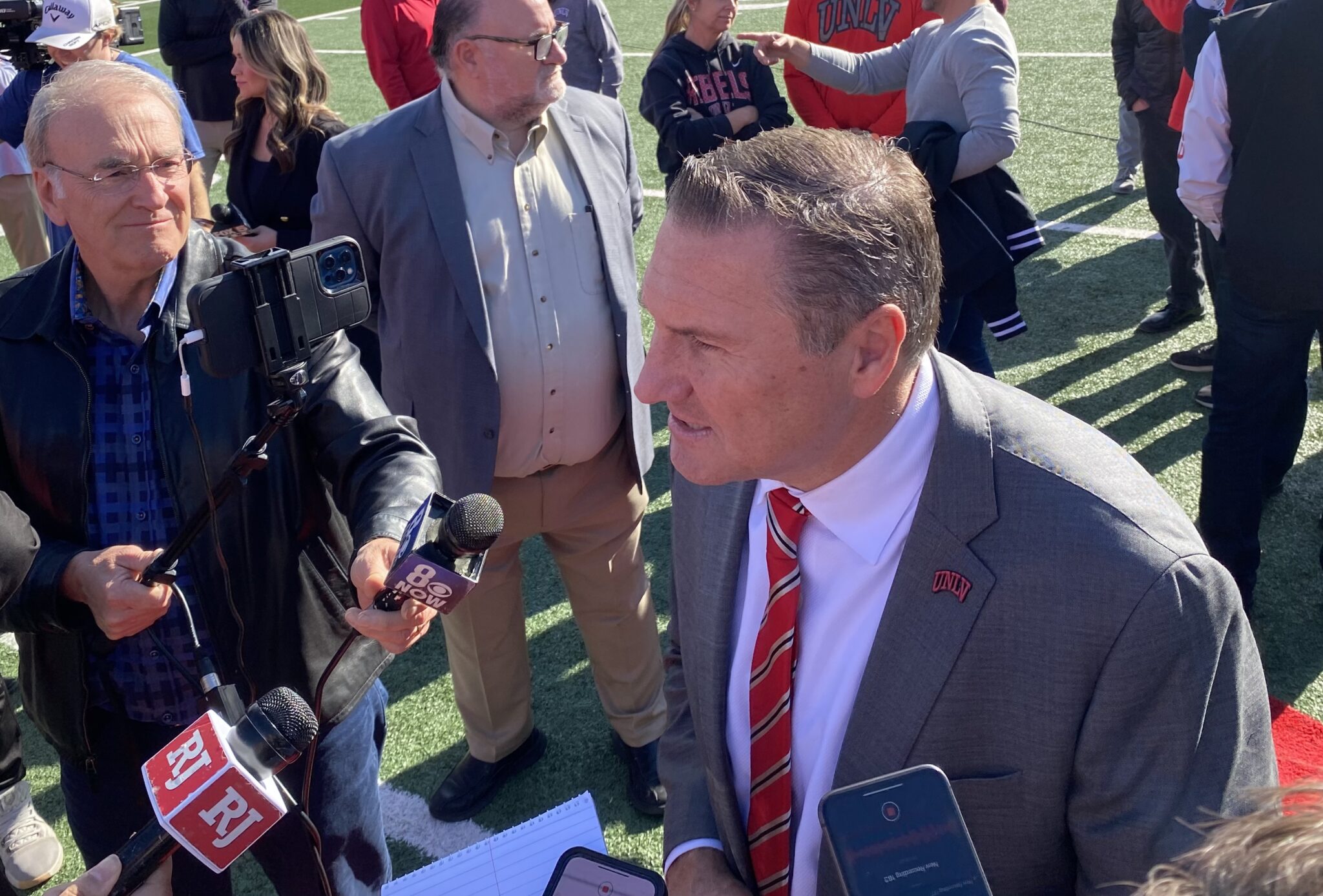 Erick Harper Gets His Man: Former Florida Football Coach Dan Mullen ...