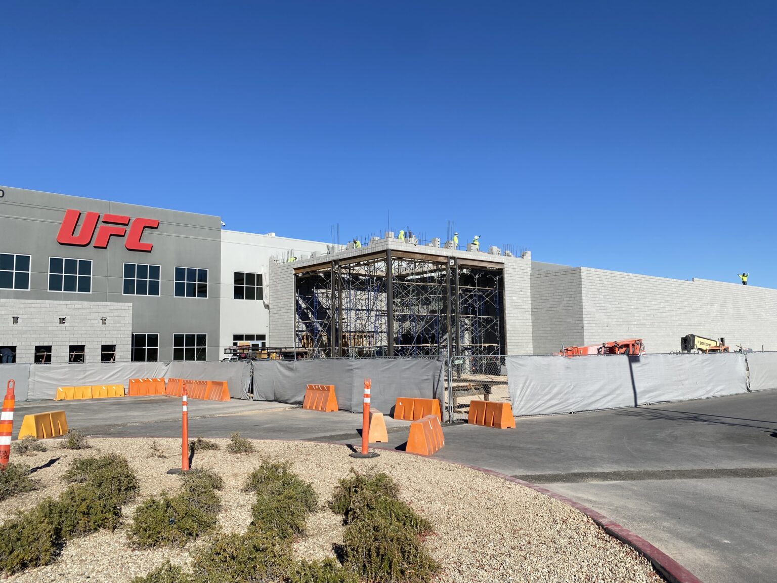 UFC Apex Building Could Play Pivotal Role In WWE-ESPN Deal; Apex One Of ...